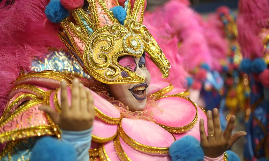 Desfile das escolas de samba de São Paulo - Jornal O Globo