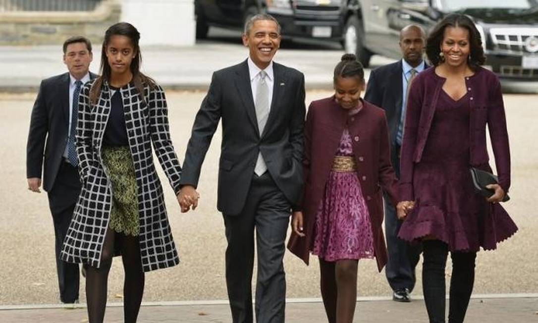 Filha de Obama deverá manter família em Washington após fim de mandato ...