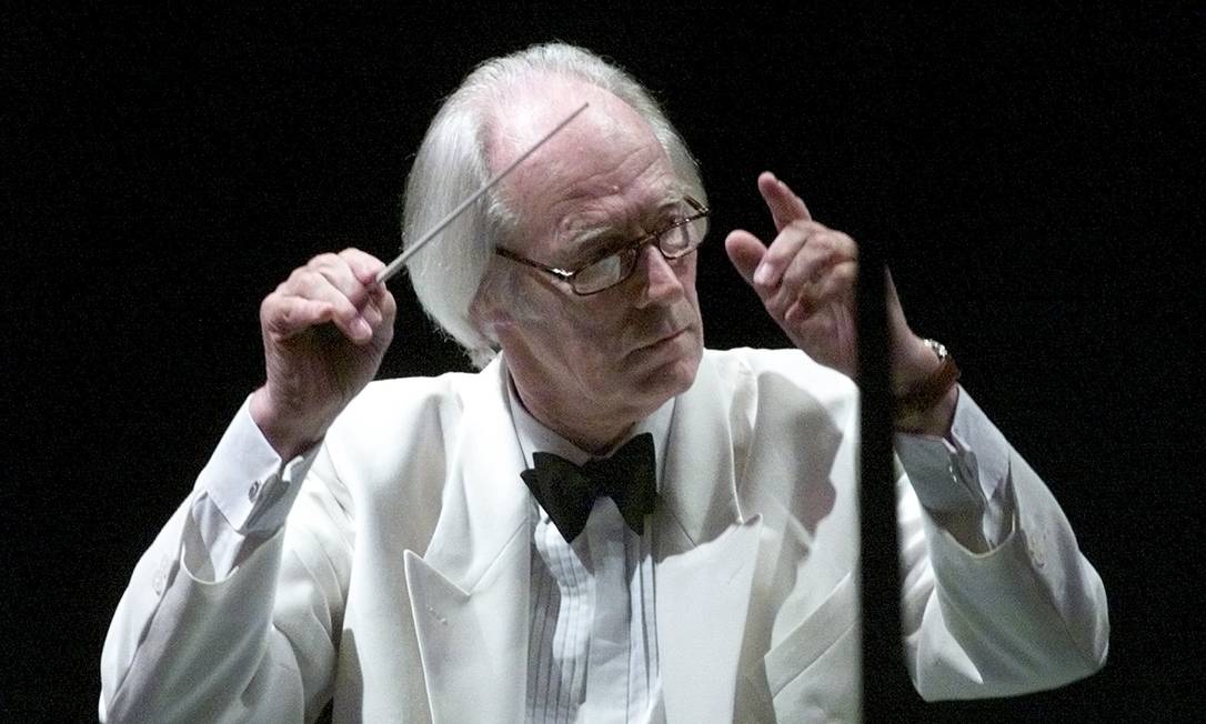 Morre o 'quinto Beatle', George Martin, aos 90 anos - Jornal O Globo