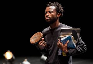 Marcus Vinícius Faustini adapta para o teatro seu ‘Guia afetivo da ...