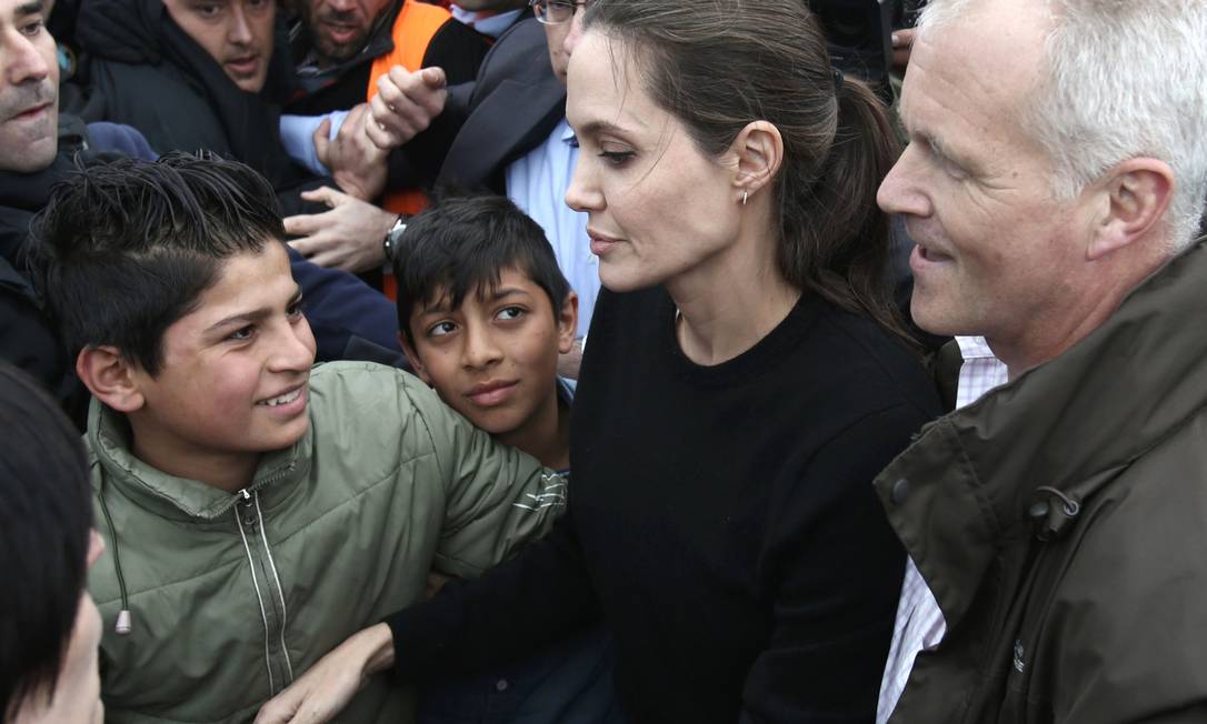 Um milhão de refugiados entraram na Grécia desde o início de 2015 ...