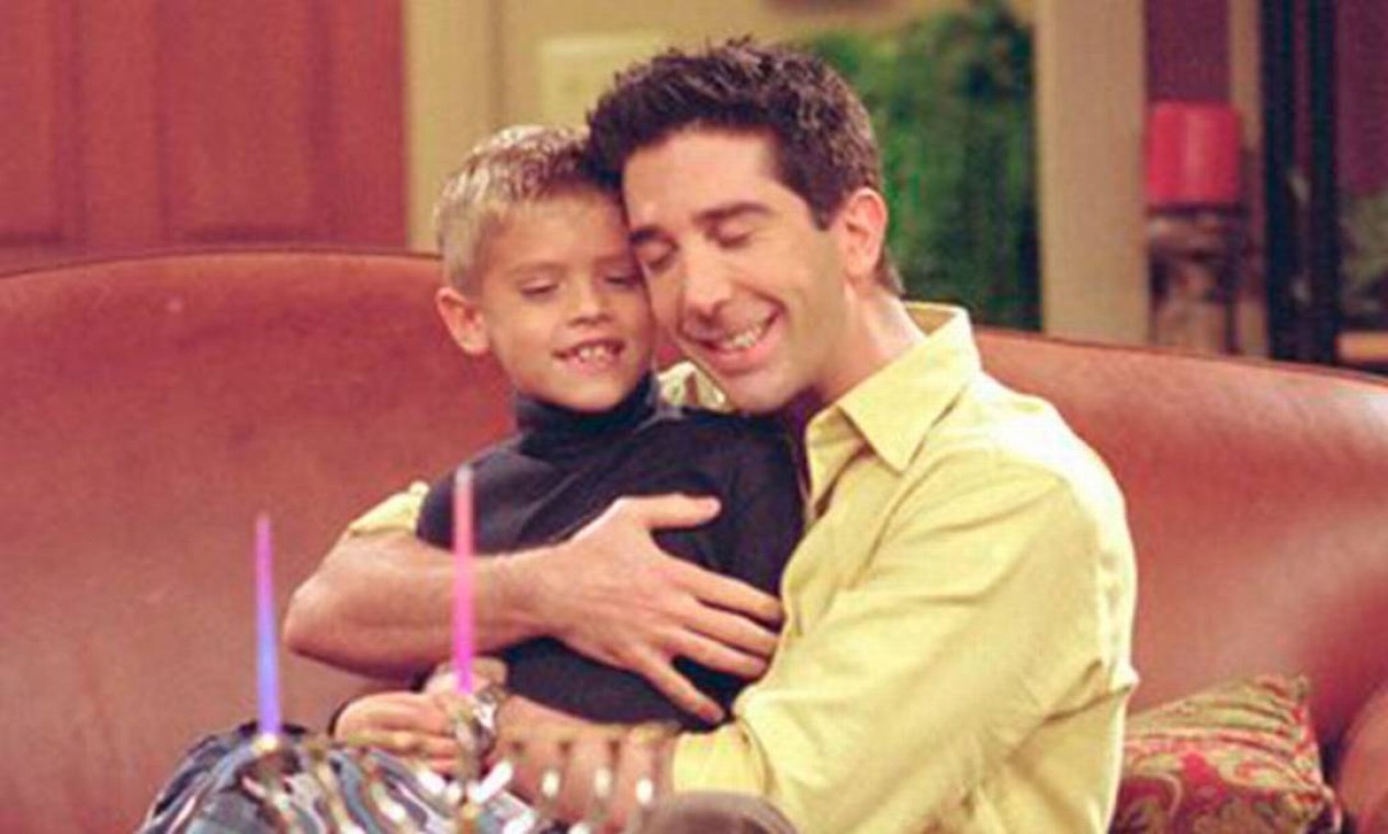 Eles cresceram: veja os gêmeos que viveram o filho de Ross em 'Friends ...