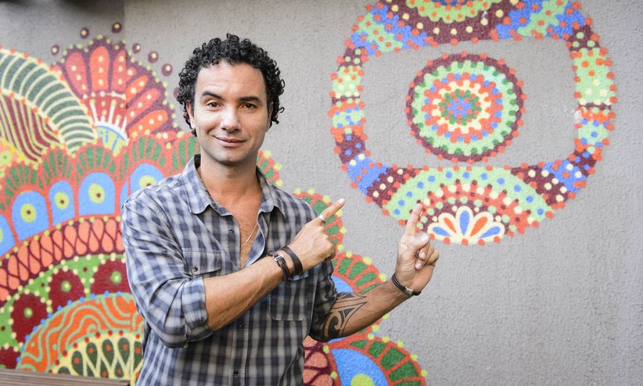 Ex-‘CQC’, Marco Luque estreia neste sábado no ‘Altas horas’ - Jornal O ...