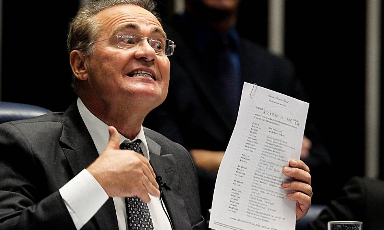 Renan critica Cunha por ‘paralisia’ de votações e por querer pressionar ...
