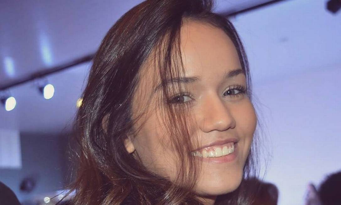 Detida nos EUA, brasileira deve retornar ao Brasil nesta segunda-feira ...