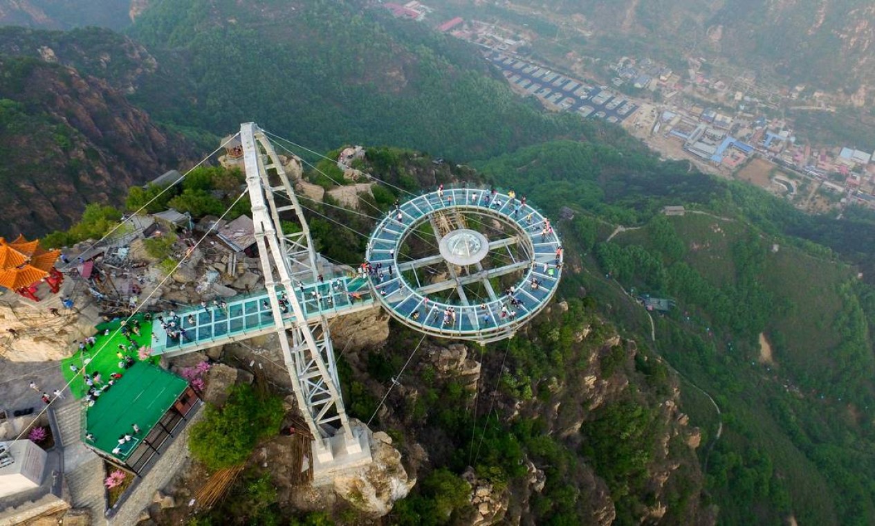 Mirante em Shilinxia, na China - Jornal O Globo