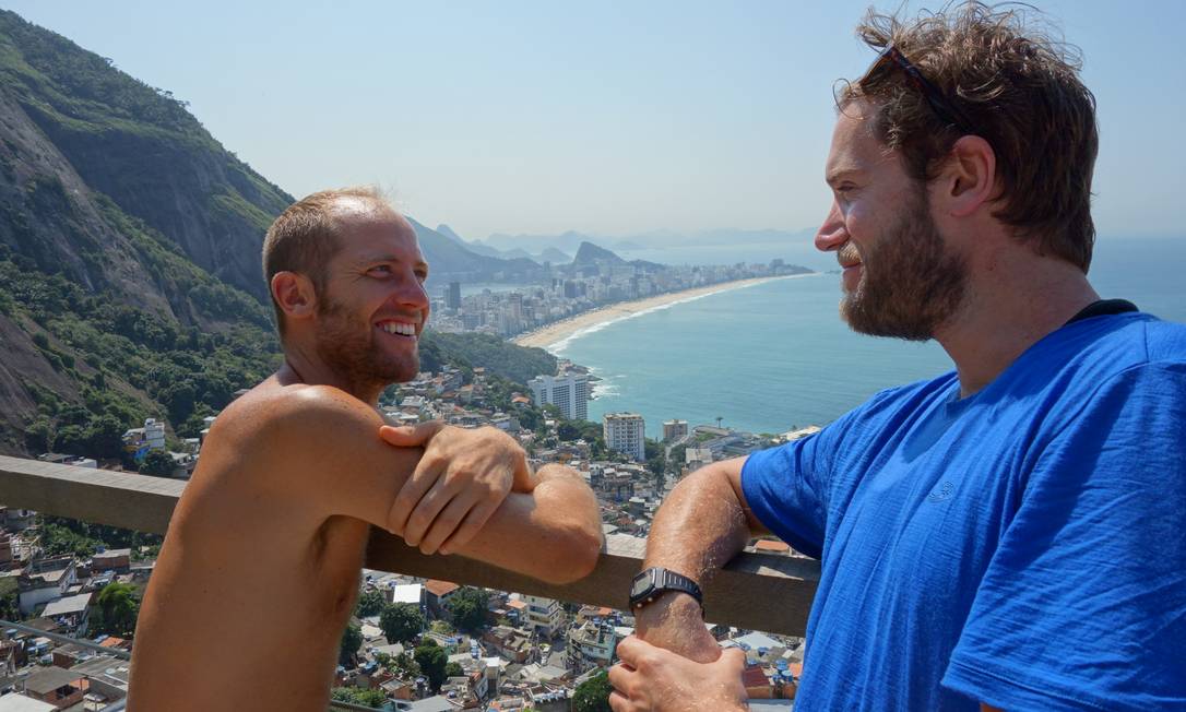 Dupla de aventureiros viaja sem dinheiro pela América Latina - Jornal O ...