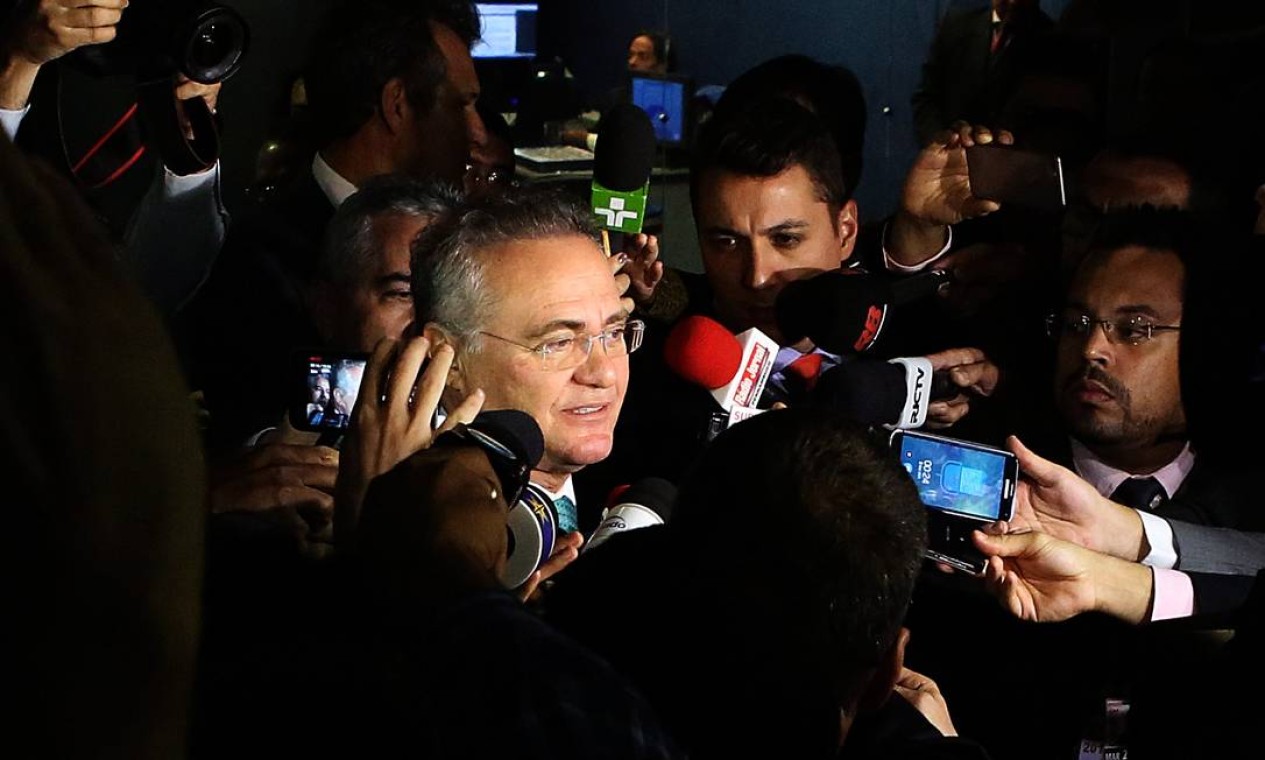 Renan, Cunha e Jucá criticam pedidos de prisão; Sarney se diz 'perplexo ...