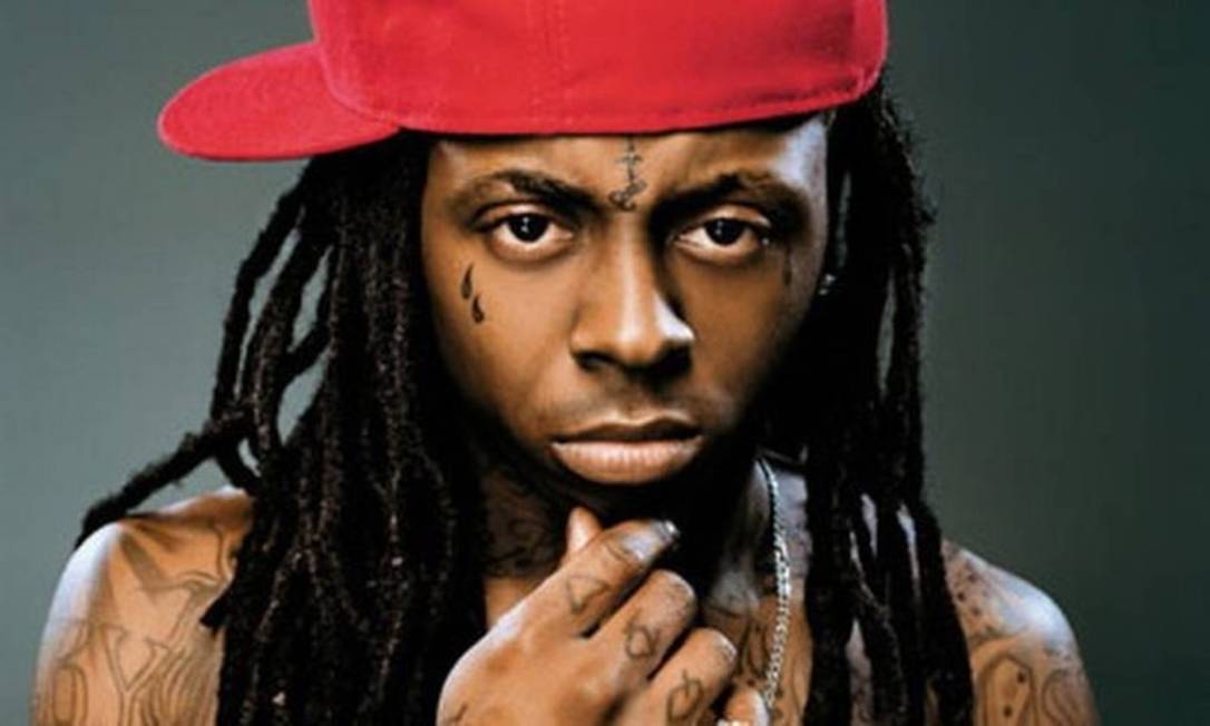 Lil Wayne sofre convulsão pela terceira vez em menos de um mês - Jornal O Globo