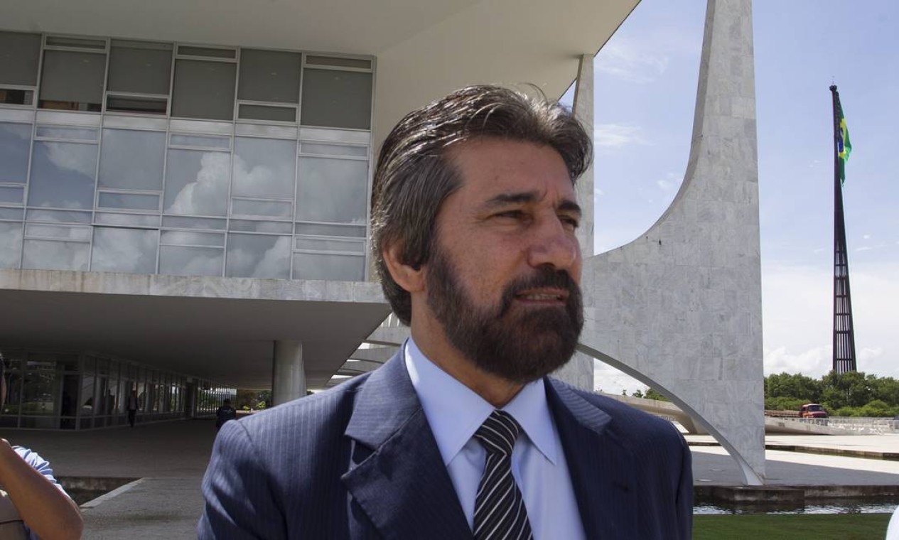 Lava-Jato: PF indicia Valdir Raupp por corrupção e lavagem de dinheiro ...