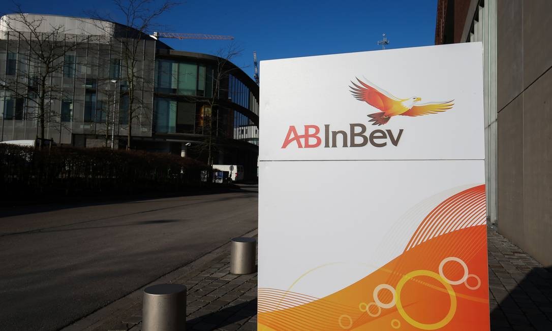 Práticas da AB InBev na Bélgica são alvo de investigação antitruste ...