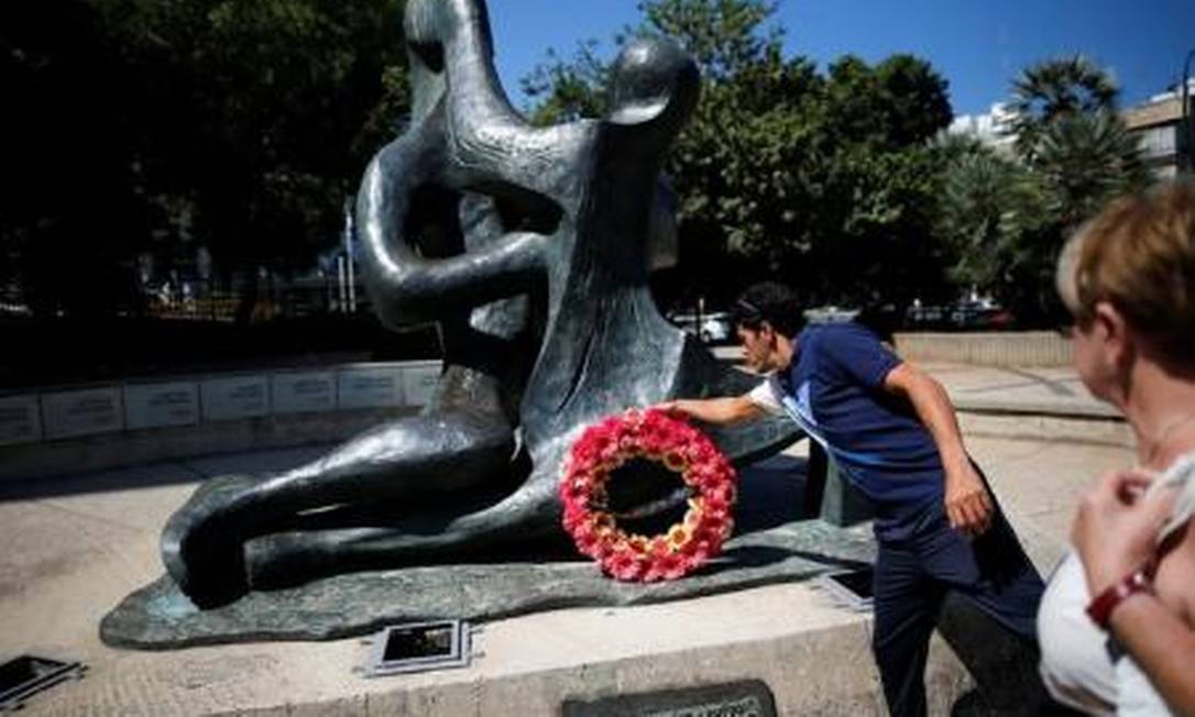 Israelenses homenageiam vítimas de atentado da Olimpíada de Munique ...