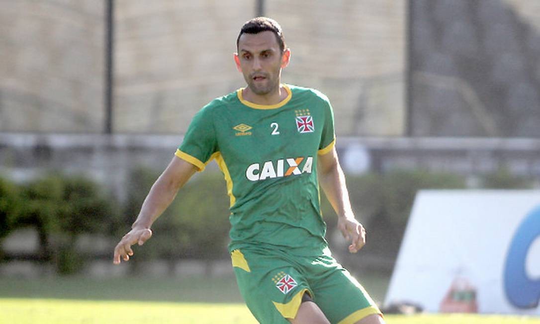 Estreante Rafael Marques substitui Rodrigo sábado, contra o Luverdense ...