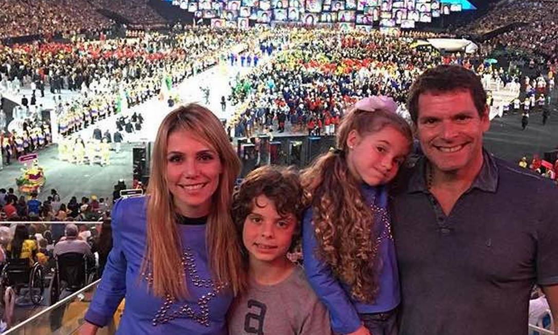 Empresários prestigiam atletas e assistem à abertura no Maracanã ...