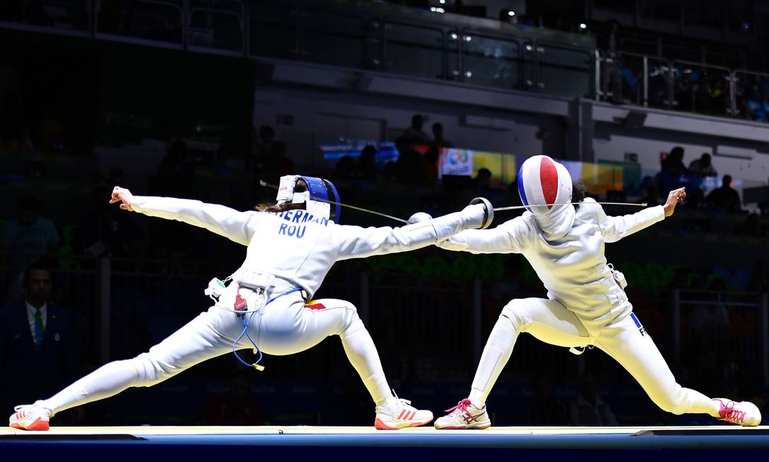 Esgrima: Brasil tem chance de bronze hoje na disputa por equipes ...