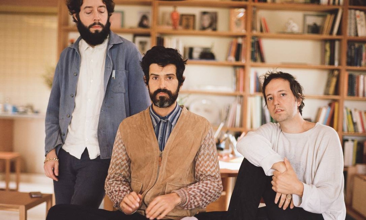 Devendra Banhart explora o choque de sensibilidades em novo disco ...