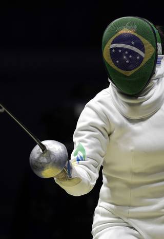 Esgrima: Brasil tem chance de bronze hoje na disputa por equipes ...