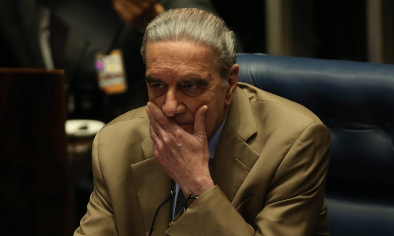 Belluzzo defende Dilma e diz que ela fez ‘despedalada fiscal’ - Jornal ...