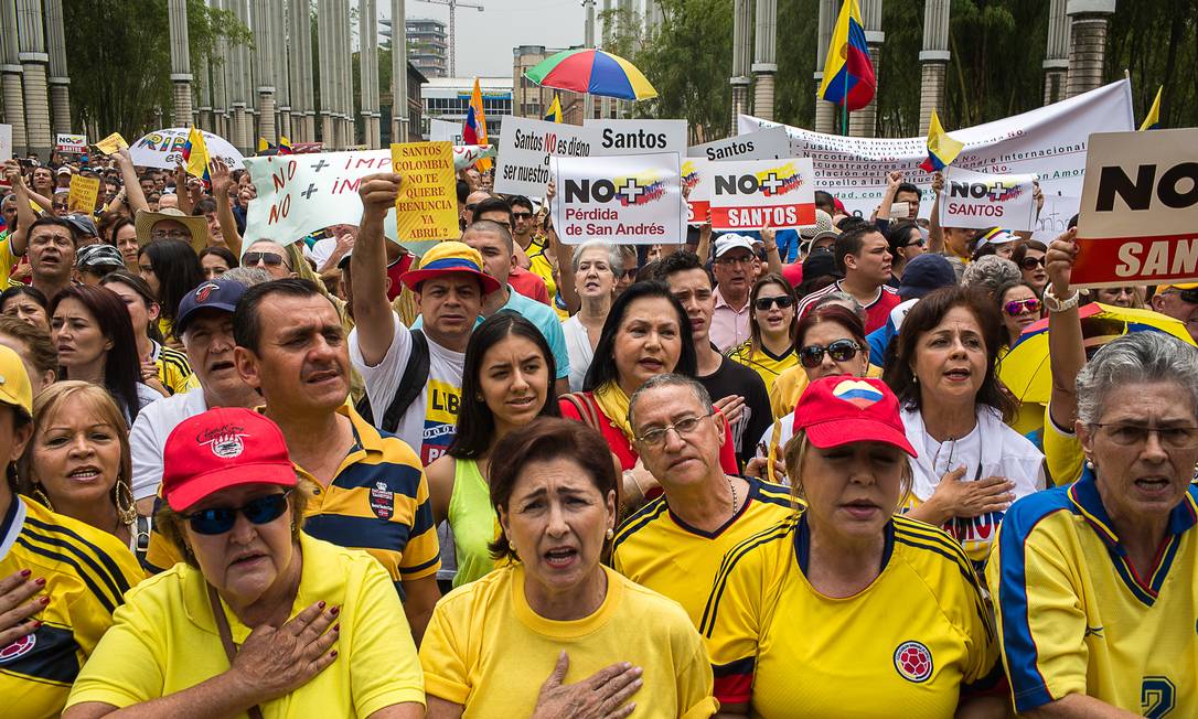 Colombianos enfrentam desafio da paz - Jornal O Globo