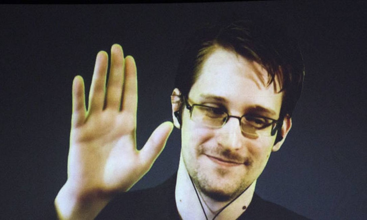 Snowden pede perdão de Obama e acredita que pode voltar aos EUA ...