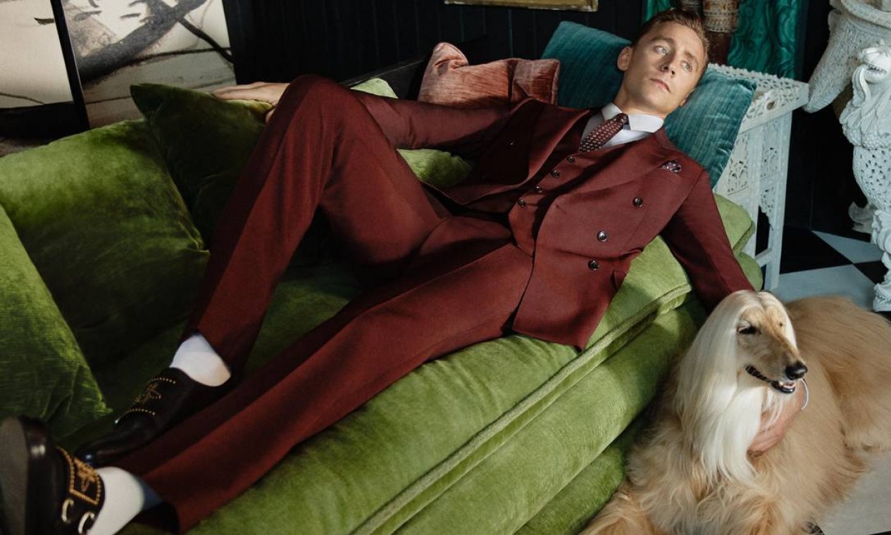 Ex de Taylor Swift, Tom Hiddleston é o novo garoto-propaganda da Gucci ...