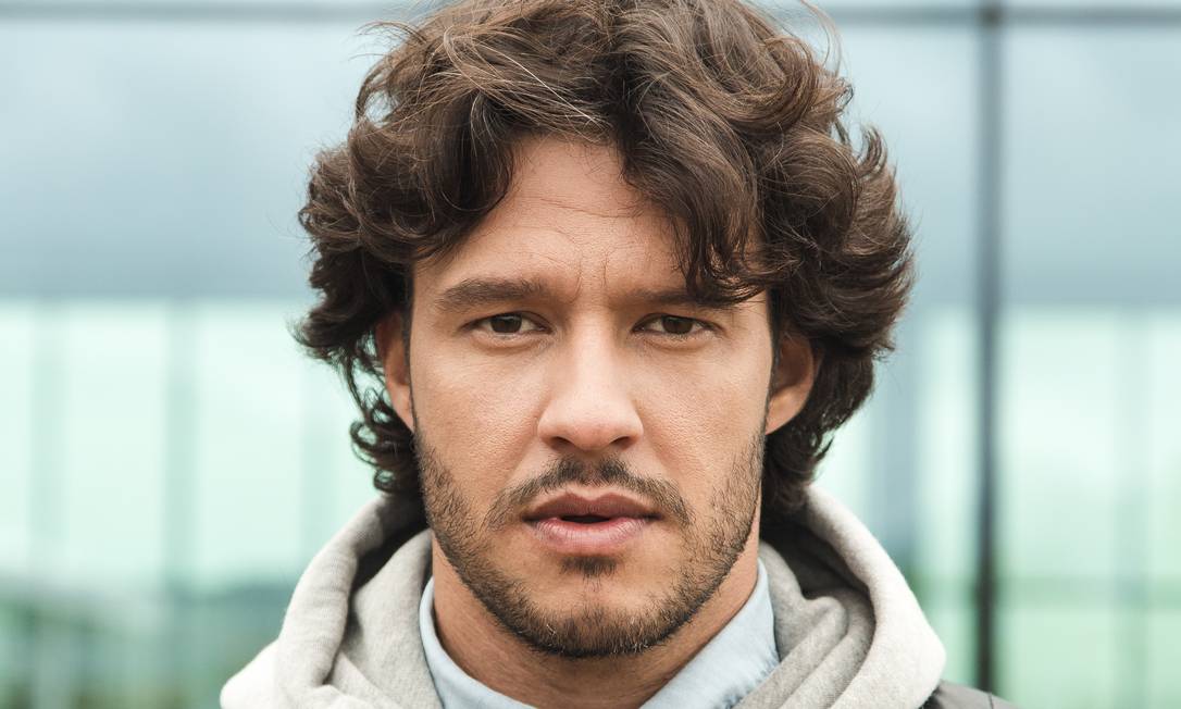 Solteiro, Nando Rodrigues admite: ‘Estou achando bom estar sozinho ...