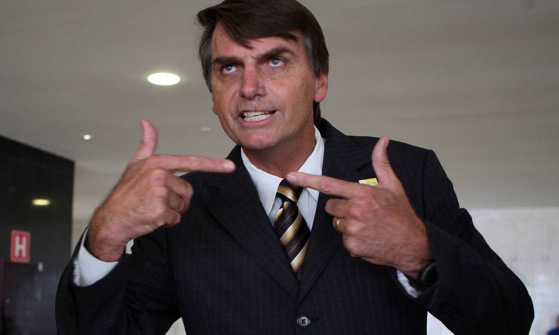 Relator vota por processo contra Bolsonaro por apologia à tortura ...