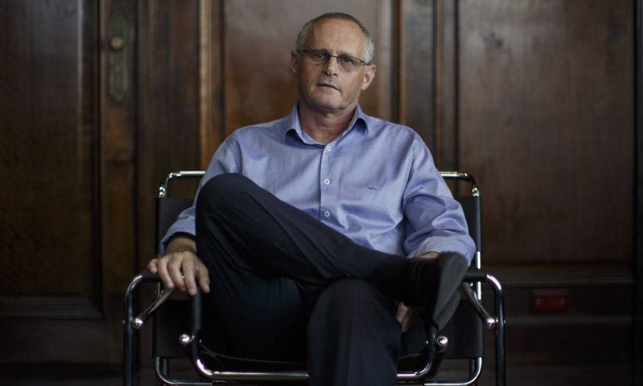 Beltrame entrega cargo após dez anos à frente da Secretaria de ...