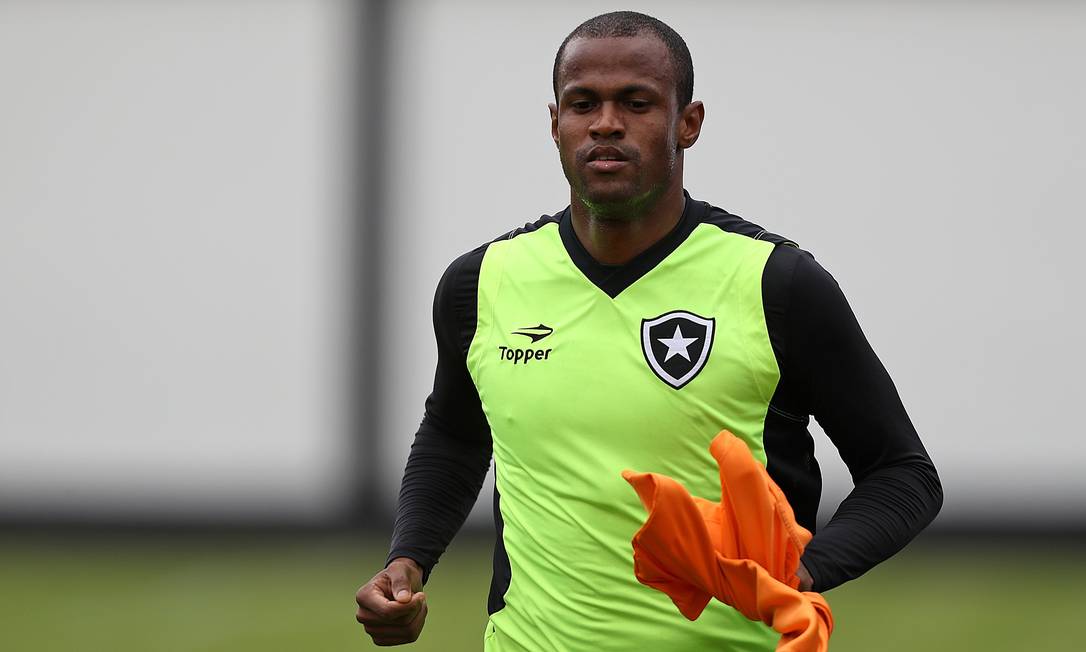 Aírton é dúvida para jogo do Botafogo em Recife - Jornal O Globo