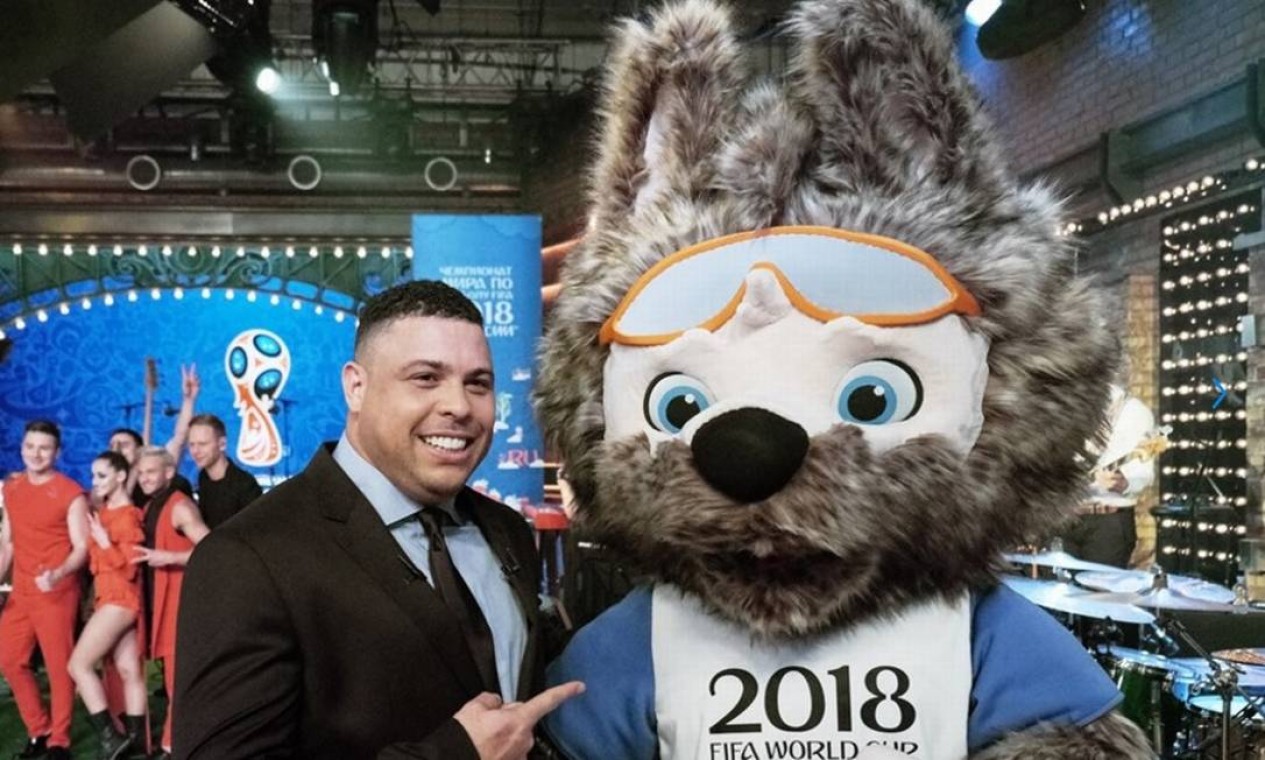 Apresentado o mascote da Copa do Mundo da Rússia: o Lobo Zabivaka ...