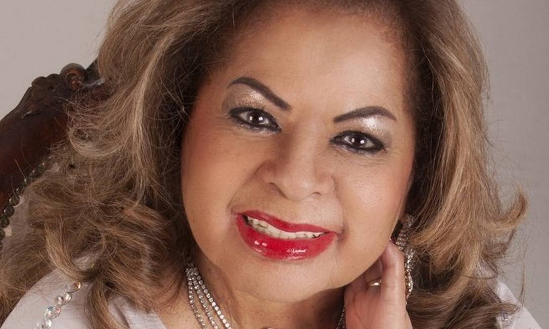 Angela Maria canta no Teatro da UFF - Jornal O Globo