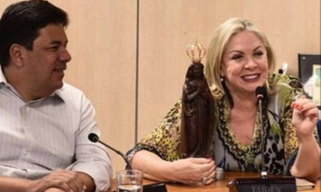 Por sucesso do Enem, governo apela à ajuda divina - Jornal O Globo