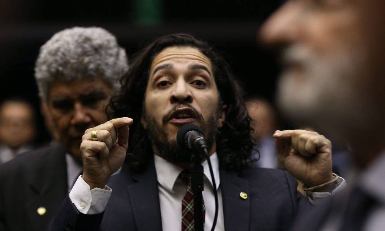 Relator recomenda suspensão de quatro meses do mandato de Jean Wyllys ...