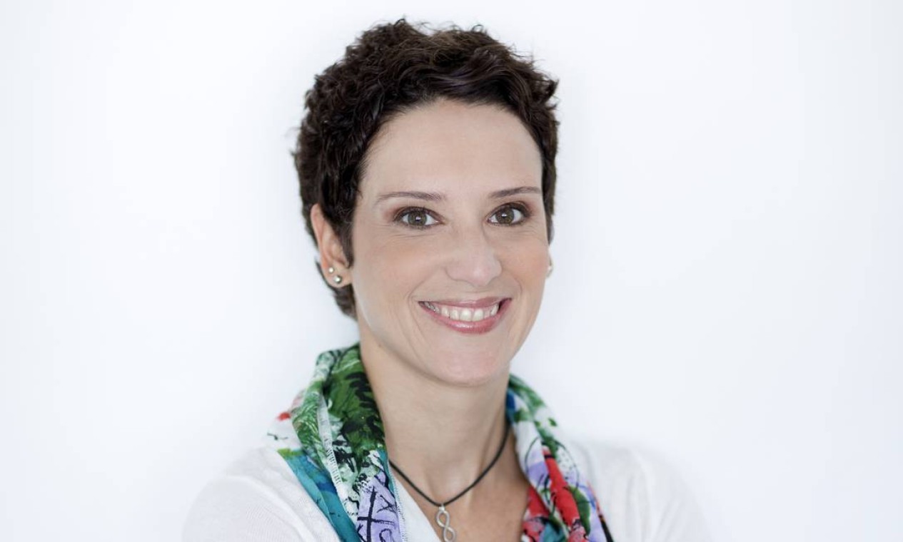 ‘Indústria não vai se reerguer num passe de mágica’, diz Monica de ...