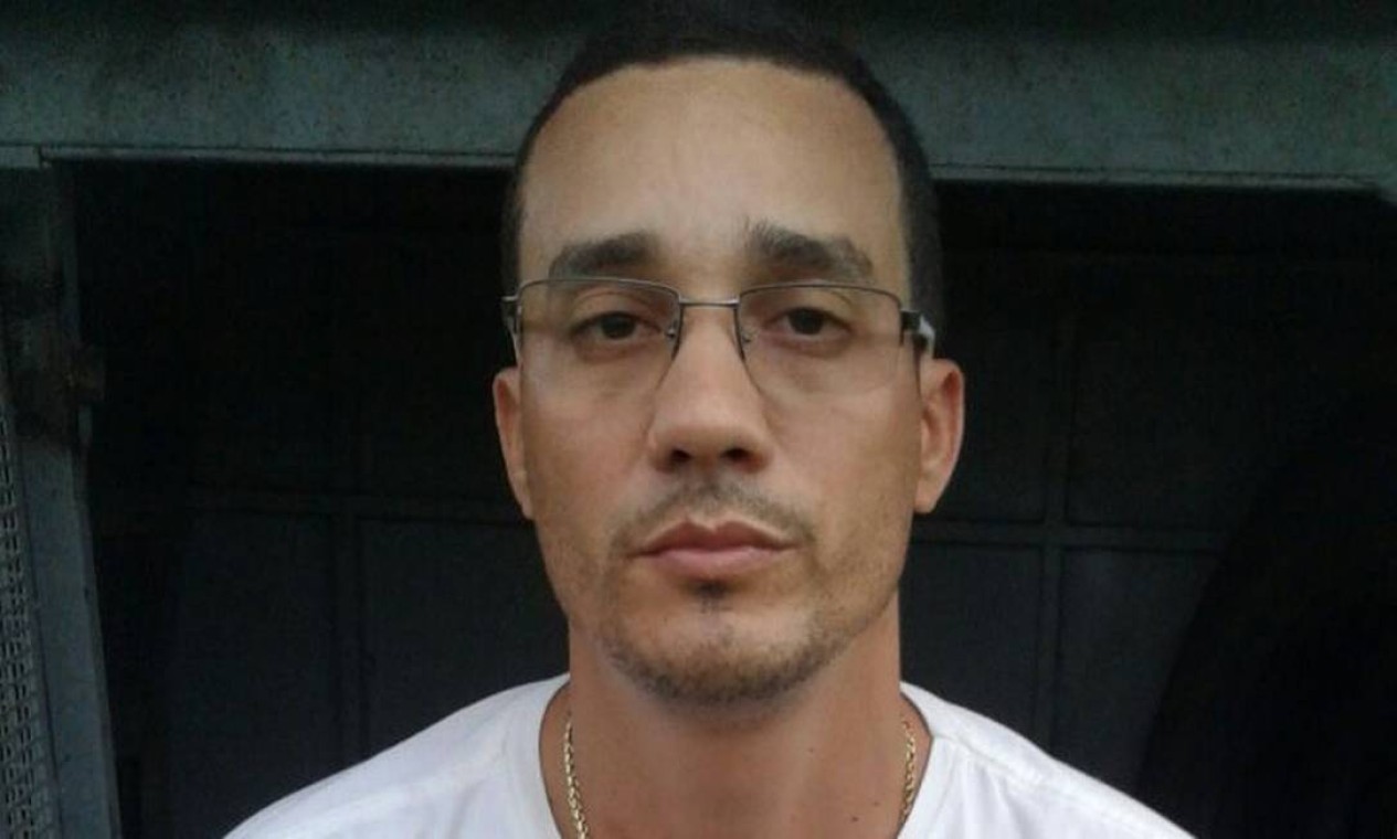 Polícia prende Arafat, chefe do tráfico do Morro da Pedreira - Jornal O ...