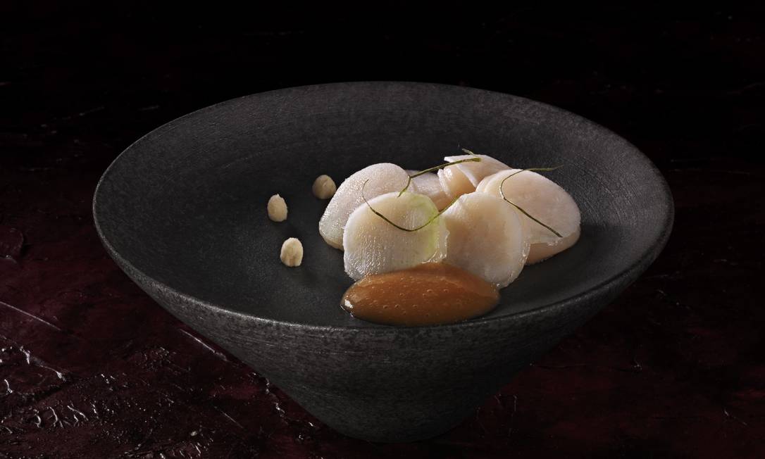 Ivan Ralston comanda o Tuju, restaurante que está na lista dos 50 ...