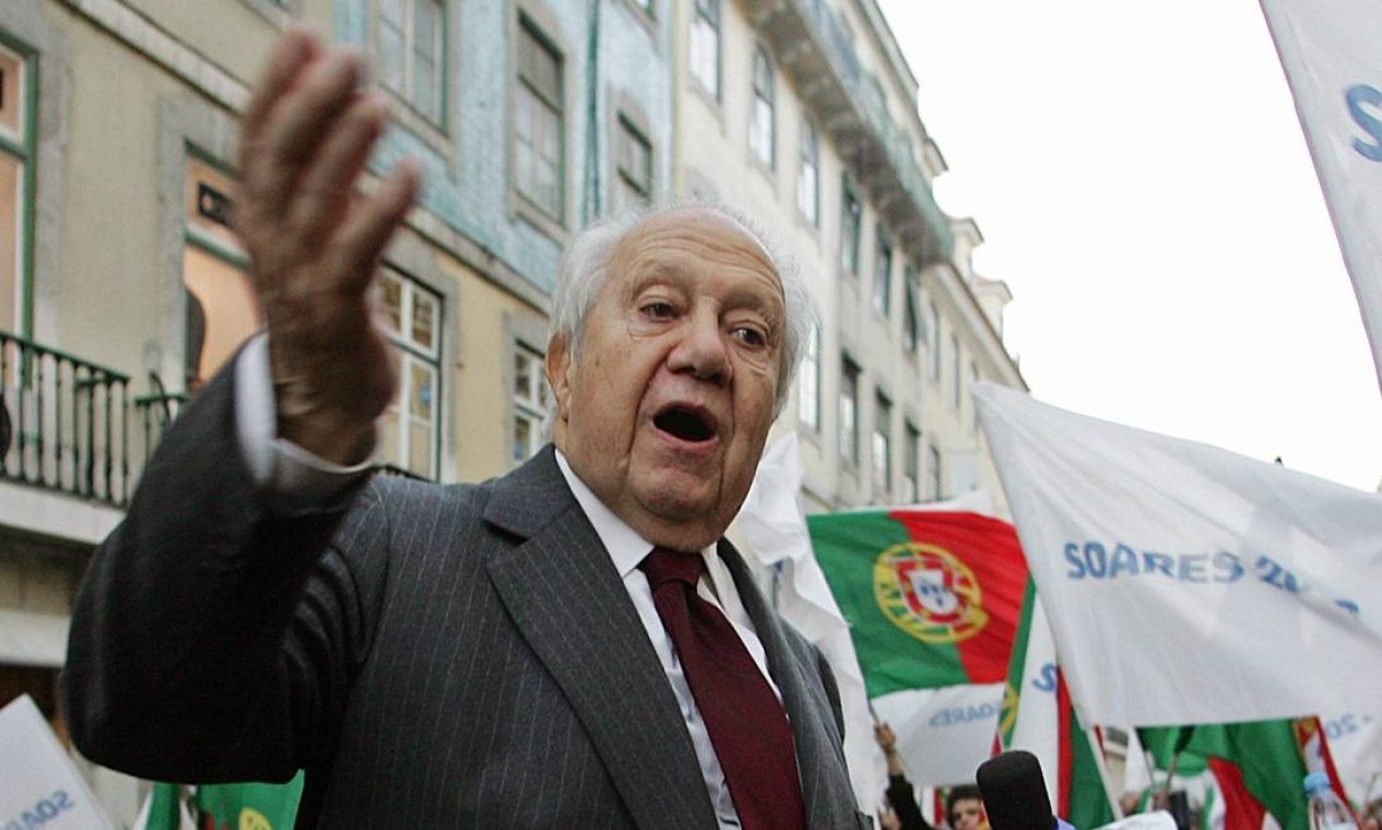 A vida de Mário Soares, em imagens - Jornal O Globo