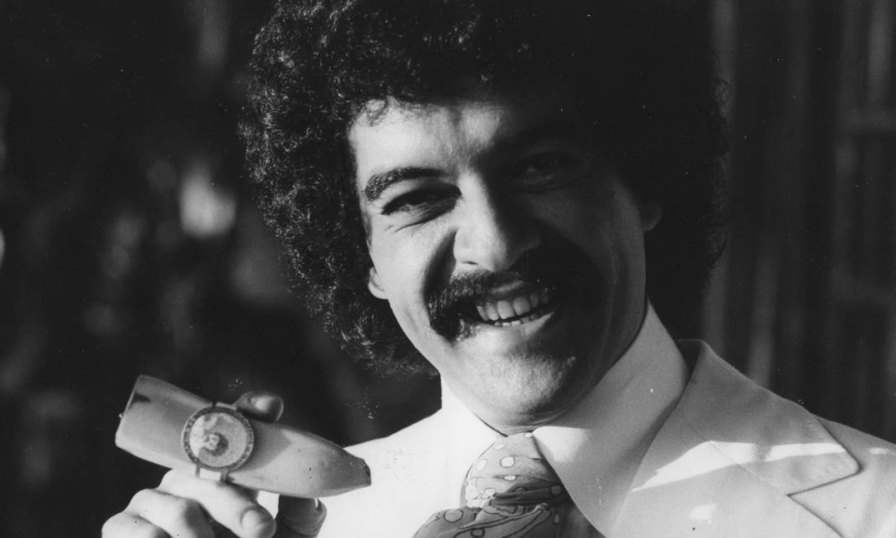 Biografia e doc revelam a história do músico Zé Rodrix - Jornal O Globo