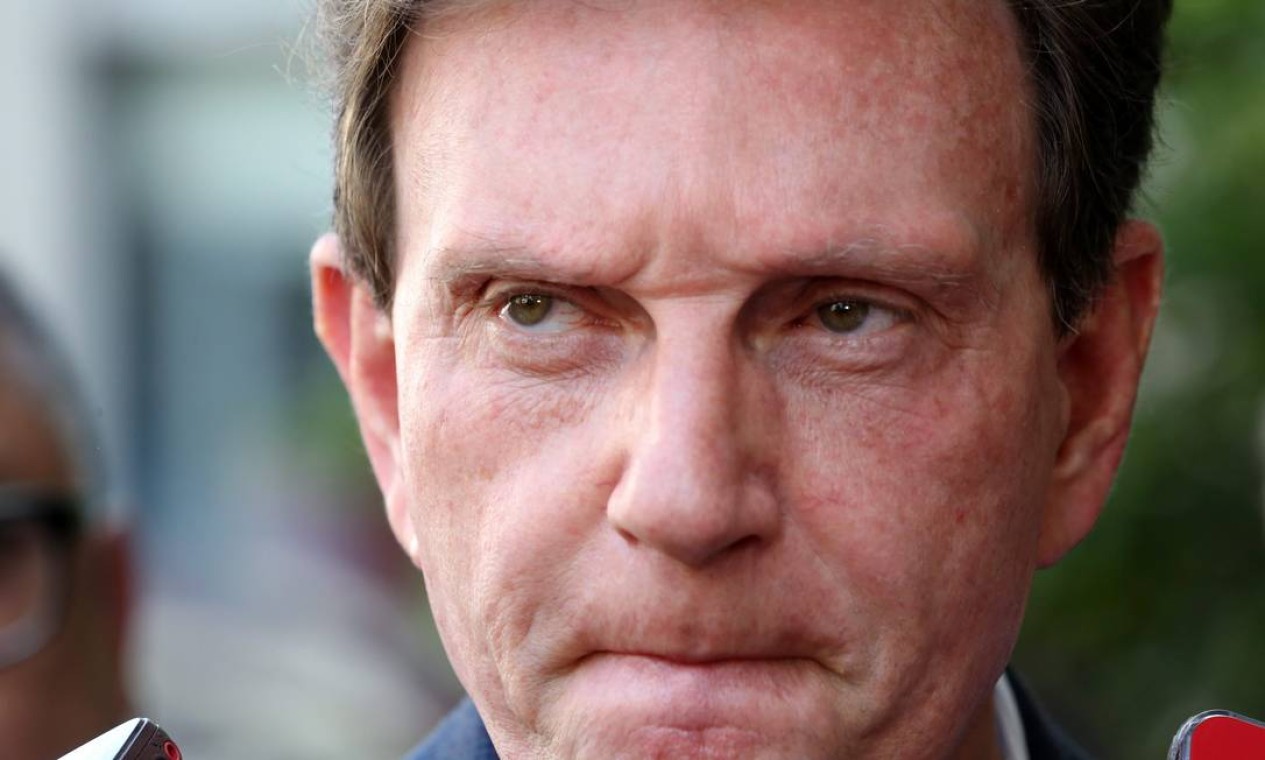 Crivella assume com boa parte da equipe indefinida - Jornal O Globo