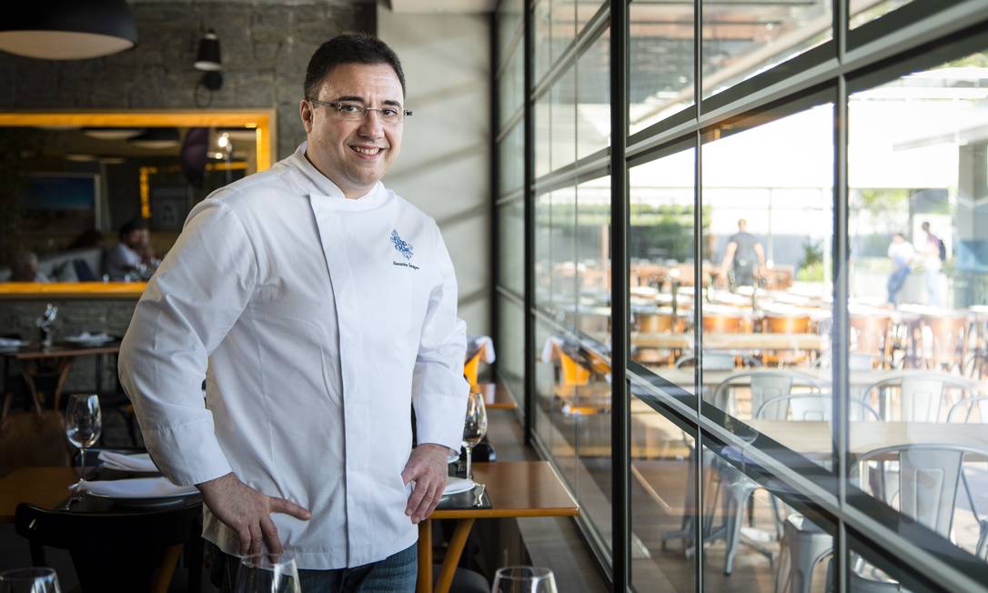 Filho de dona Henriqueta, da Gruta, abre casa no Vogue Square - Jornal ...