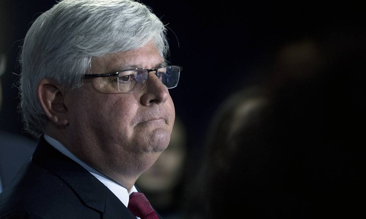 Após morte de Teori, Janot cancela encontro na Suíça para retornar ao ...