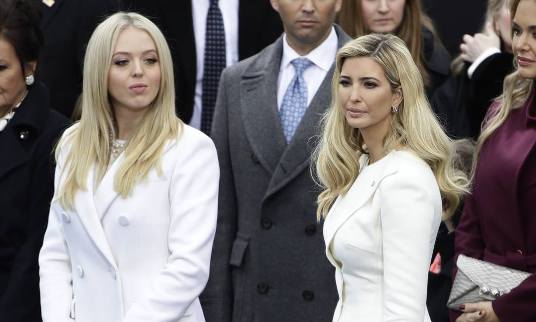 A era da 'primeira-filha': conheça a enteada de Macron que já está ...