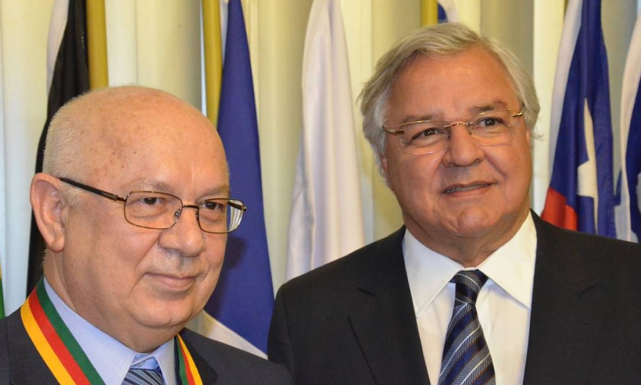 Amigo de Teori, ex-presidente do Grêmio diz que ministro do STF não se ...