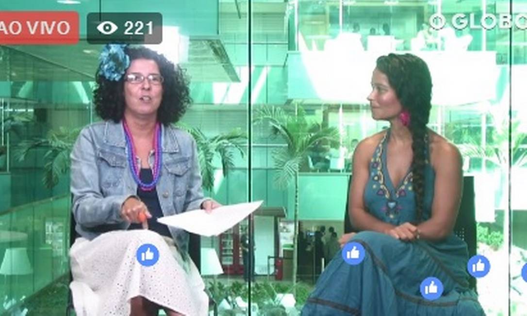 Raquel Poti fala sobre as alas de pernas de pau do carnaval de rua ...