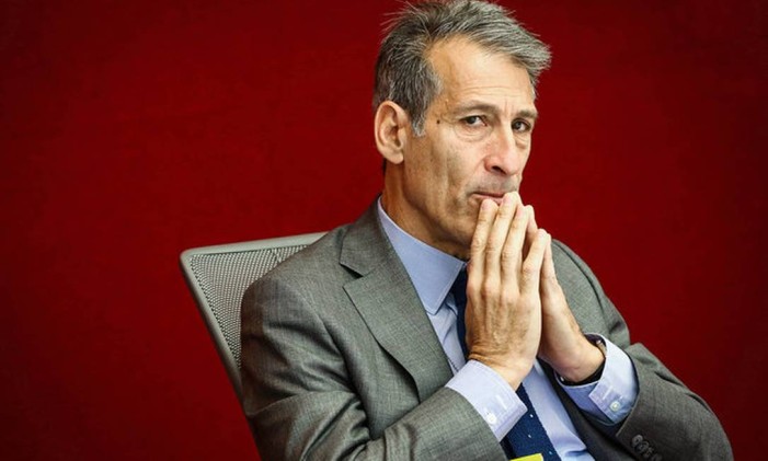 Conheça os ricaços por trás do Snapchat - Jornal O Globo