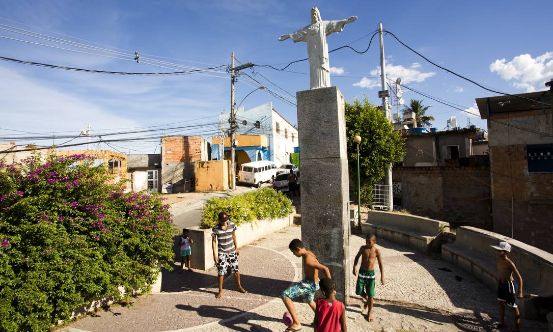 Conheça a comunidade do Tuiuti - Jornal O Globo
