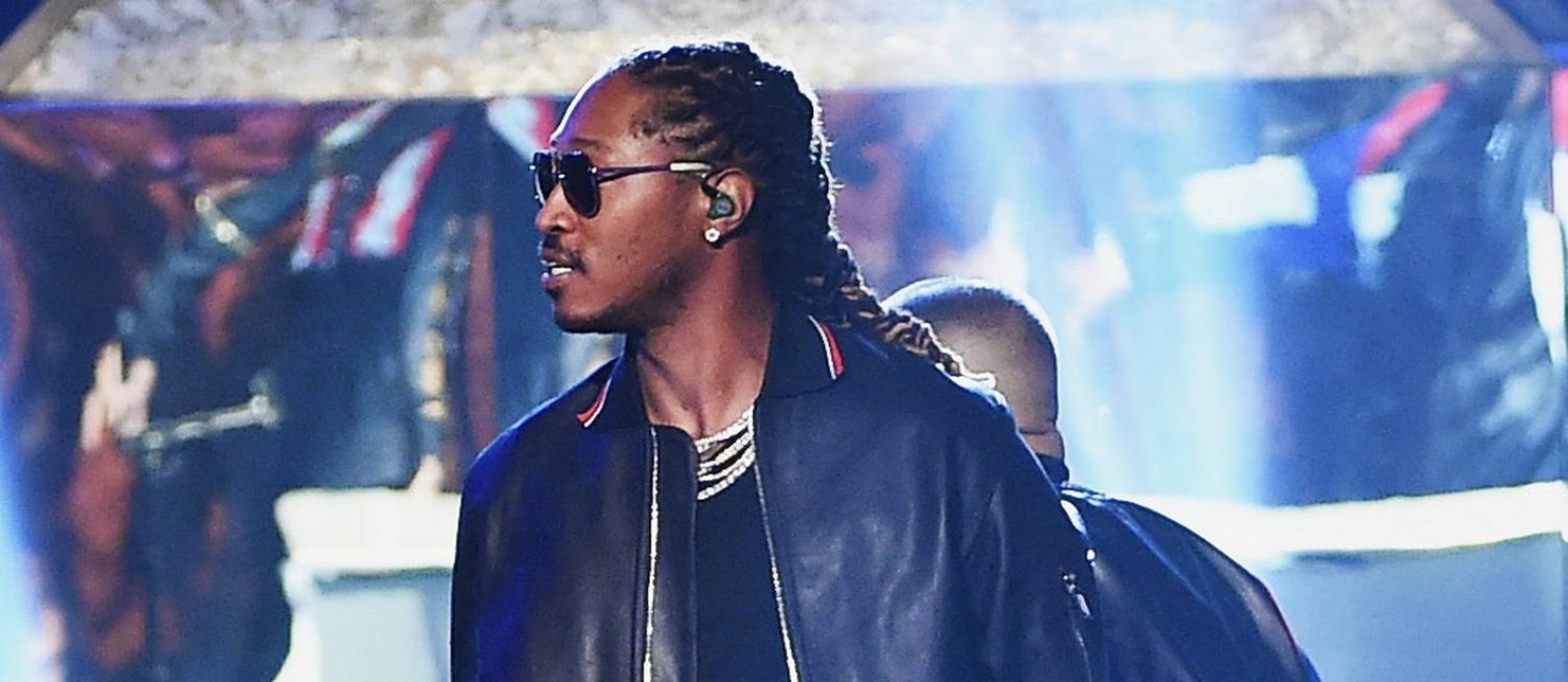 Future faz história ao liderar paradas com dois álbuns inéditos em ...