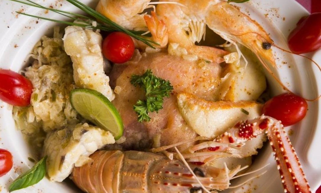 Chucrute de peixe alsaciano, da chef Marta Fragozo - Jornal O Globo