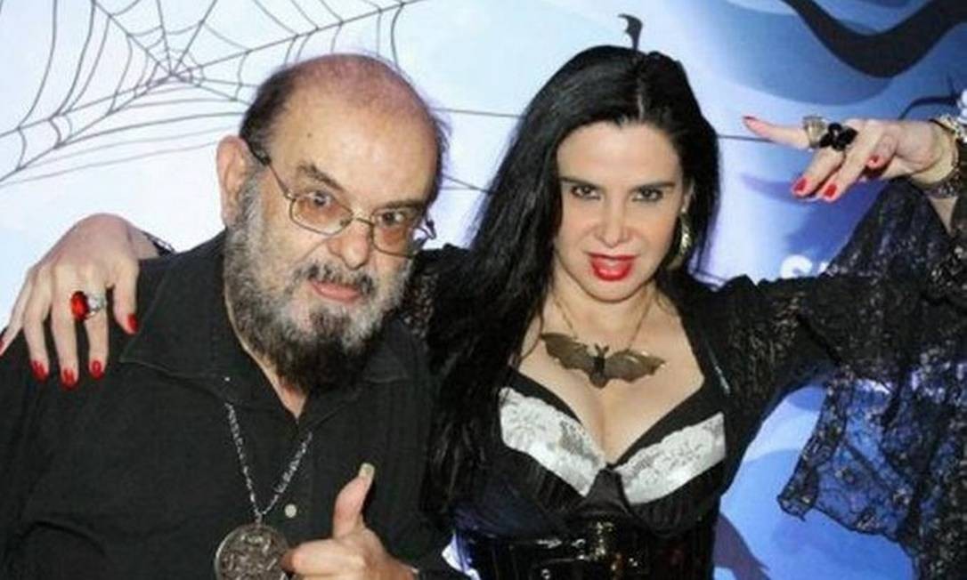 Zé do Caixão volta a ser internado em São Paulo - Jornal O Globo