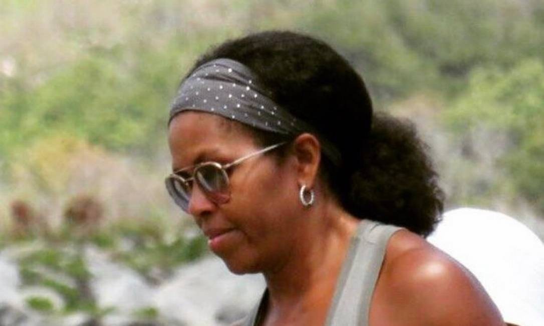 Michelle Obama aparece em foto com os cabelos ao natural - Jornal O Globo